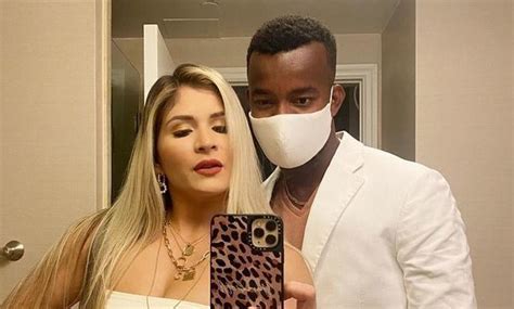 Jefferson Orejuela Publicó Sensual Foto Donde Disfruta Con Yuribeth