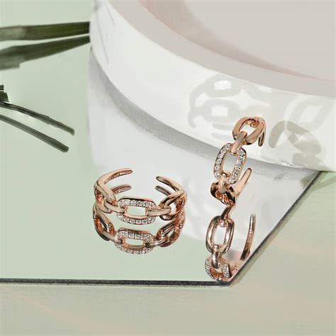 Stone Interlocking Toe Ring Stone Interlocking Toe Ring Eternz