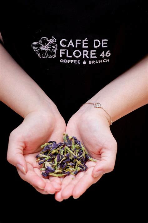 Café De Flore 46 Added A New Photo Café De Flore 46