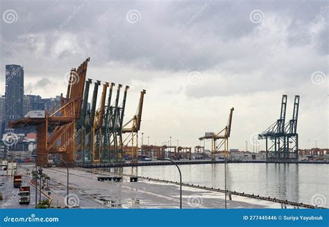 Singapore Shipping Container Terminal The Asian Modernize Harbor And Global Trade Editorial