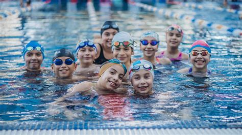 Beneficios A Largo Plazo De La Natación En Niños Waterproof