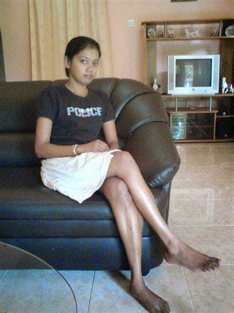 Sri Lankan Sexy Girls Sri Lankan Hot Kello Sri Lankan Legs And Feet