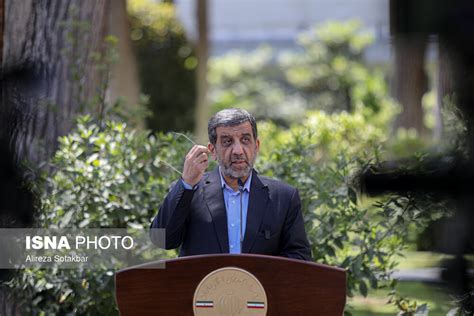 کار در غسالخانه و گواهی سلامت روانی مشکل حجاب را حل نمی‌کند ایسنا