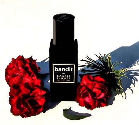 Bandit Robert Piguet perfume - a fragrance for women 1944