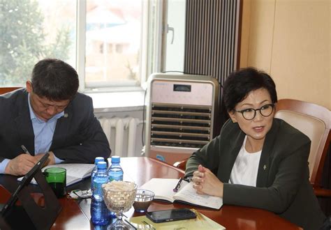 Дархан Уул Дархан Уул Иргэдийн Төлөөлөгчдийн Хурал