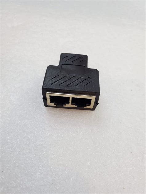 One RJ45 Female Input To 2 RJ45 Female Output RJ45 Splitter Ethernet LAN Connector Extender