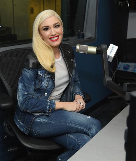 Gwen Stefani Appeared On Siriusxm Studios In Nyc 11212017 • Celebmafia