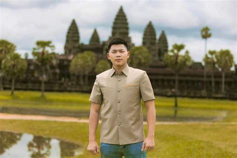 ឧកញ៉ាម្នាក់មានមហិច្ឆតានាំទង់ជាតិកម្ពុជាដើរជុំវិញពិភពលោក ដើម្បីទាក់ទាញភ្ញៀវទេសចរ