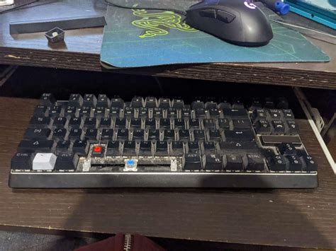 just finished building my own keyboard and it s amazing i used high quality materials and put a