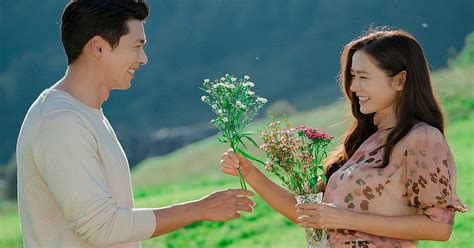 Crash Landing On You Stars Son Ye Jin Hyun Bin To Marry In An