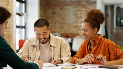 The Power Of Peer To Peer Recognition Programs Best Practices