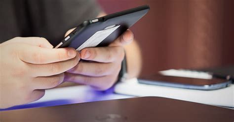 Adaptive Vs Responsive Web Design For B2bs Industrial Marketer