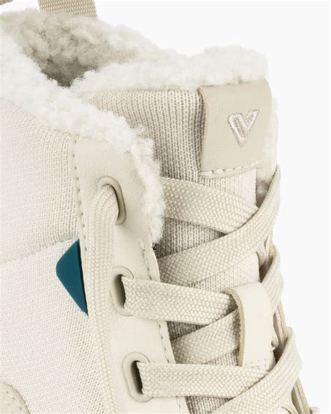 Alta High Top Vessi