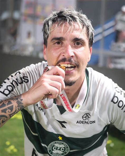 Análise Campeão Da Série B Coritiba Transforma Pessimismo Do Início