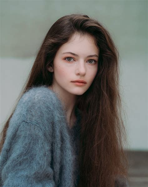 Starlet Arcade Mackenzie Foy Twilight