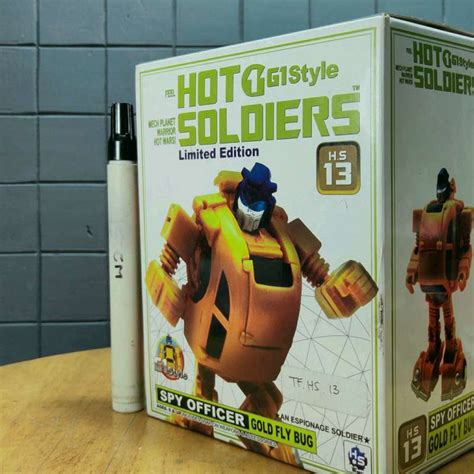 Jual Transformers Hot Soldiers Bumblebee Spy Officer Gold Fly Bug Bisa Transform Artikulasi