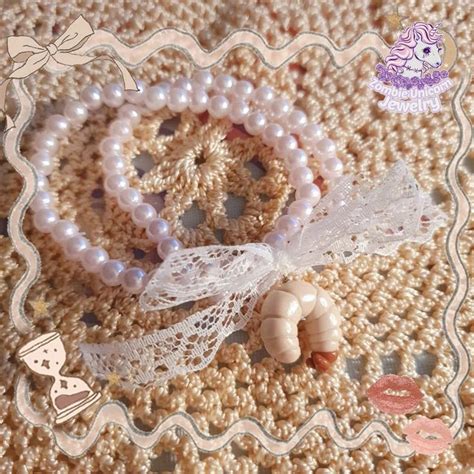 Creepy Crawlies Set Maggots Bugs Morute Mochette Etsy Etsy Unicorn Jewelry Creepy