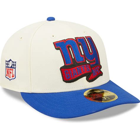 New Era New York Giants 2022 Sideline Low Profile 59fifty Fitted Hat