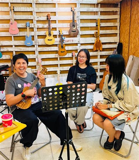 แอ๊ปเปิ้ล Apple Show งานแต่งที่ใดเป็นได้แค่นักดนตรี ดีใจที่ได้สร้างความบันเทิงให้คุณผู้ฟัง