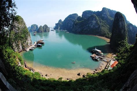 Cat Ba Island Ha Long Bay Vietnam Vietnam Reizen Plaatsen Om Te