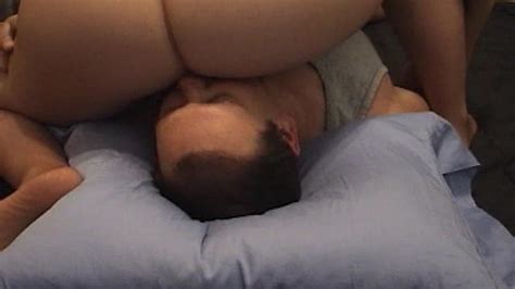 Facesitting Handjob Porn Videos