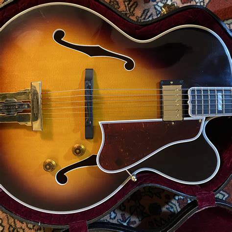 Archtop Guitars — Guitars 'n Jazz