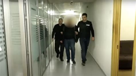 53 წლის კაცი დააკავეს არასრულწლოვანზე ადევნებისა და სქესობრივი დანაშაულის ბრალდებით Netgazeti