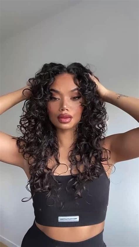 24 Best Haircut Ideas For Long Layered Curly Hair Artofit