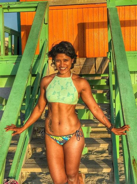 7 Hot Sexy Swetha Devraj Bikini Pics