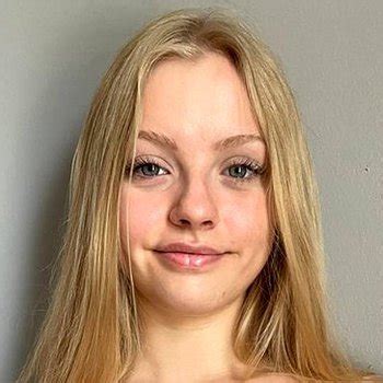 Kylie Shay биография рост вес размер груди