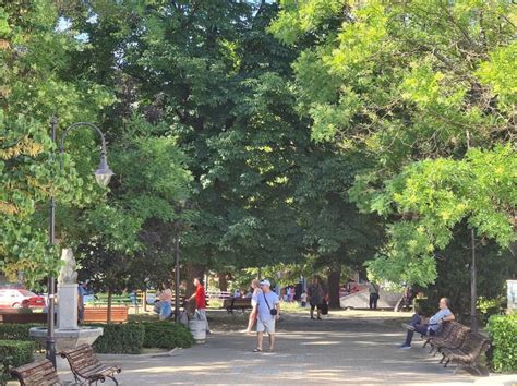 Общинска организация на инвалидите Сливен Започваме уикенда със слънчево и горещо време