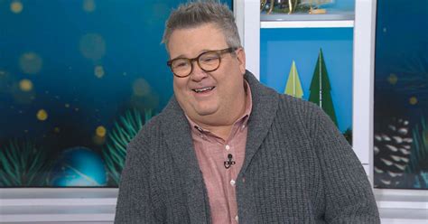 Eric Stonestreet On Santa Clauses Engagement Being A Meme