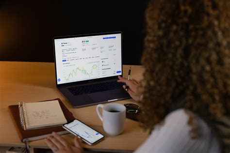 The Difference Between Fundamental Analysis Vs Technical Analysis