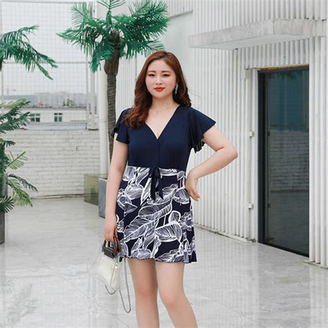【楽天市場】水着 ワンピース レディース 夏 体型カバー ショートパンツ 大きいサイズ Vネック オトナ女子 韓国 ママ水着 セクシー 可愛い