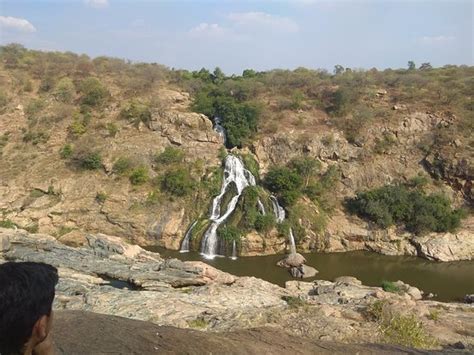 5 Breathtaking Waterfalls Near Bangalore For A Perfect Weekend Getaway