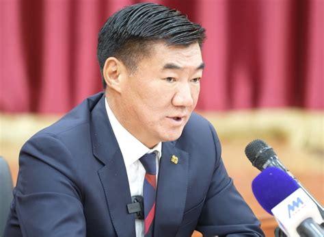 С Бямбацогт Хүн бүр эх оронч Монгол байх урам итгэлийн галыг асаахын