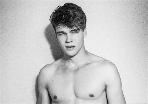 Mikolas Josef Nude And Sexy Photo Collection AZNude Men