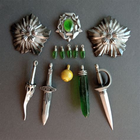 Bela Daniela Cassandra Dimitrescu Necklace Pendants And Brooches