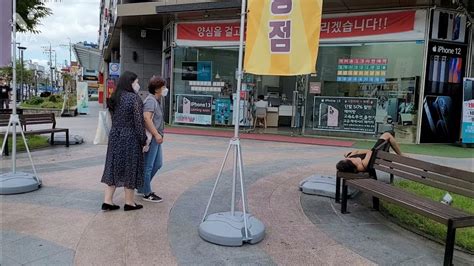 속옷차림의 가산동 그녀의 사연은 Youtube