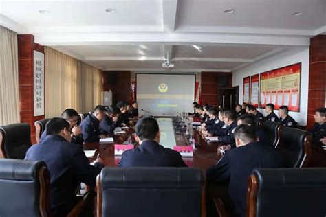 省公安厅合成作战中心潘宏军来合阳县公安局 检查指导工作 凤凰网