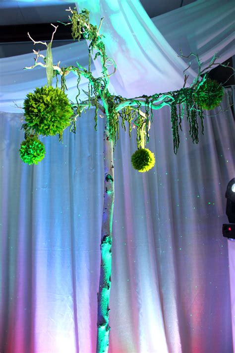 Crystal Chandeliers Light Pillars Event Trees