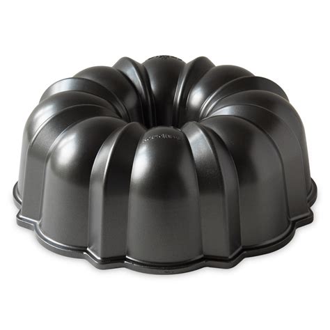 How To Use Bundt Cake Pan Expert Tips For Perfect Cakes Lunas