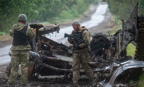 Ворог намагається прорвати оборону на яких фронтах в Україні точаться