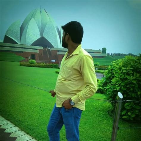 Vinay Maurya Official Vinay 9795 • Threads Say More