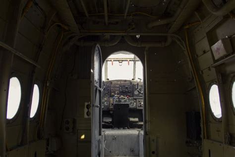 무료 이미지 항공기 악기들 조종석 비행 도구 구름 하늘 차량 계량기 비행기 여행 창문 항공 우주 제조업체 항공 우주 공학 자동차 부품 바람막이