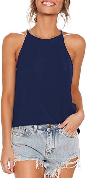 How To Wear A Blue Tank Top In The Summer For Women