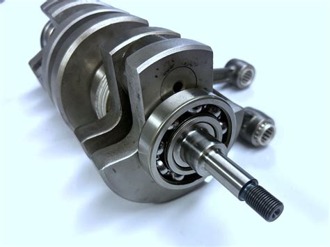 Vevaxel Renoverad Vevaxel Motor 939596 Tt