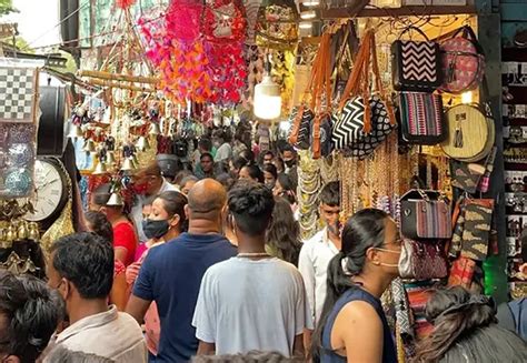 Colaba Market Guide Timing Location And Shopping Tips