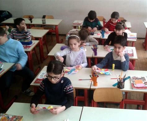 მინდვრის ყვავილები დედის დღე ჩვენს კლასში