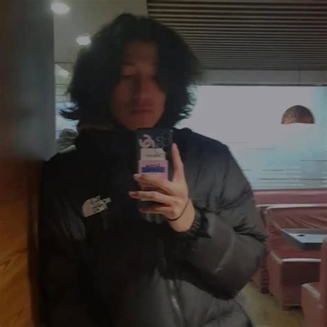 Freakyfriezz • Threads Say More